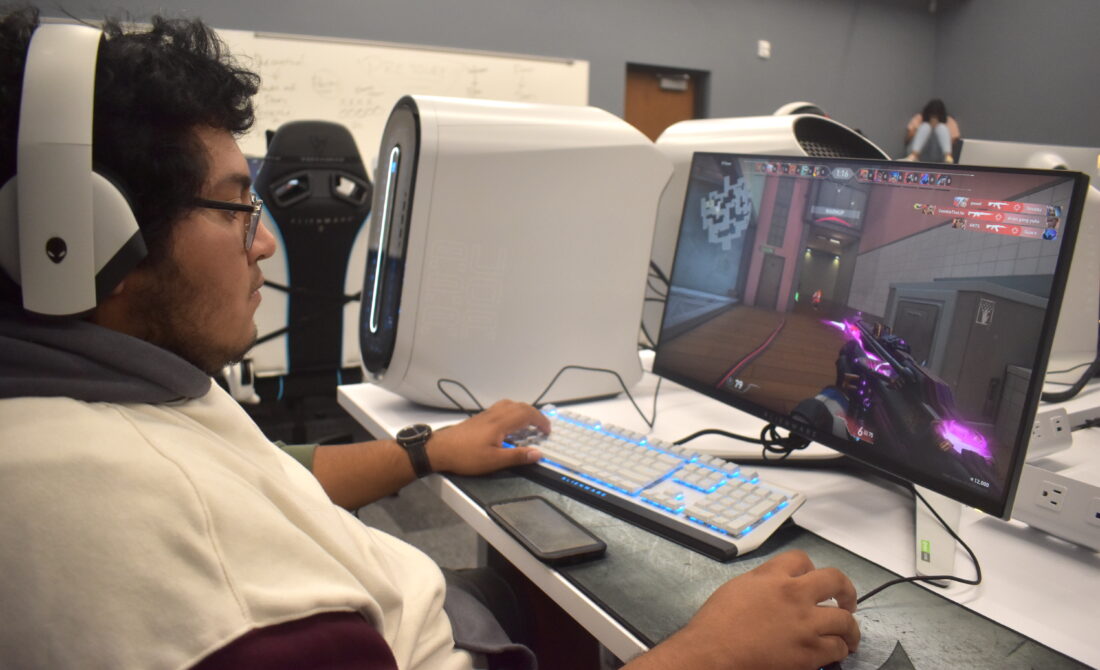 MCC assembles first ever competitive esports team | News, Sports, Jobs ...